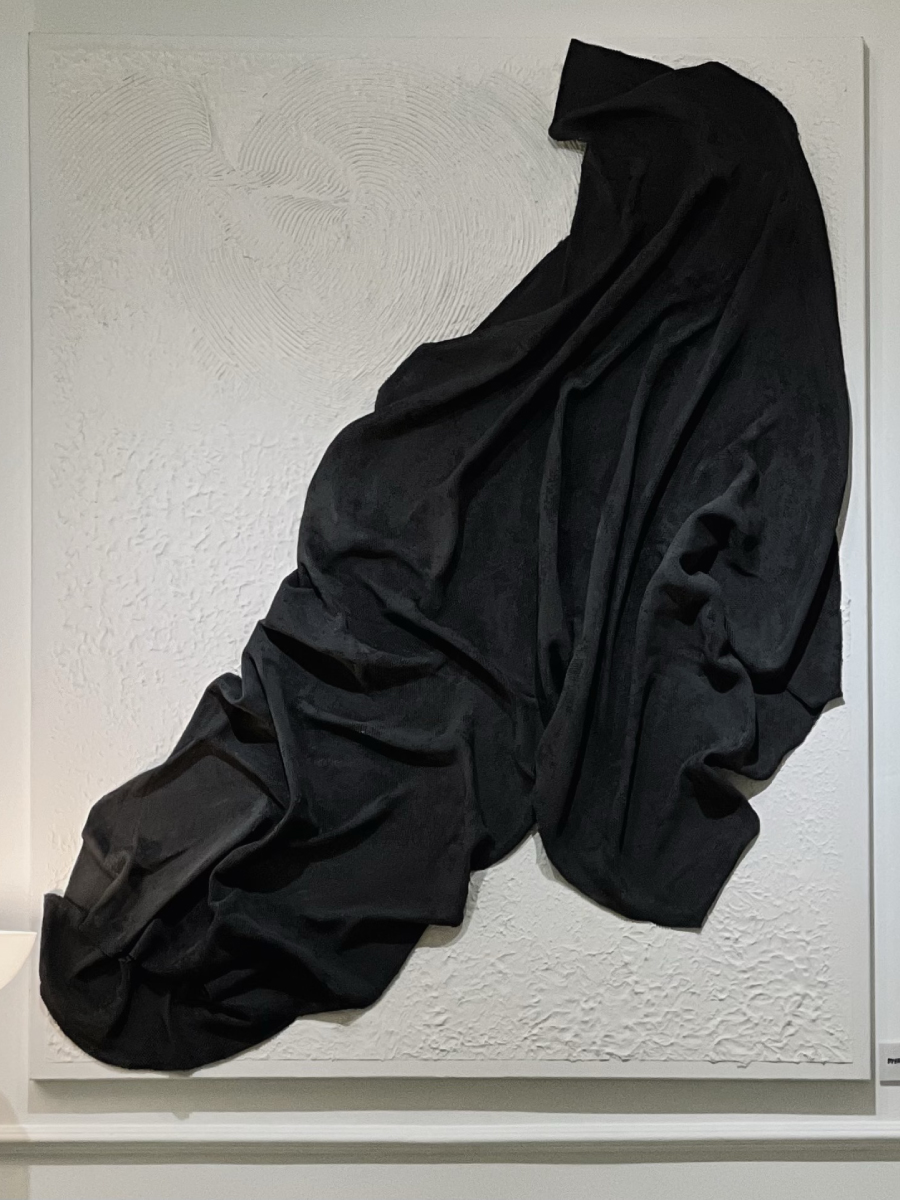 IN BETWEEN By Esther Loo – Arkateori